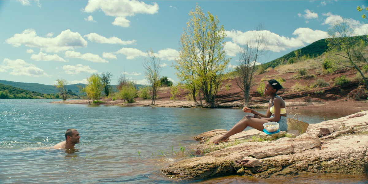 Thursday, Friday, Saturday (Arthur Cahn) France